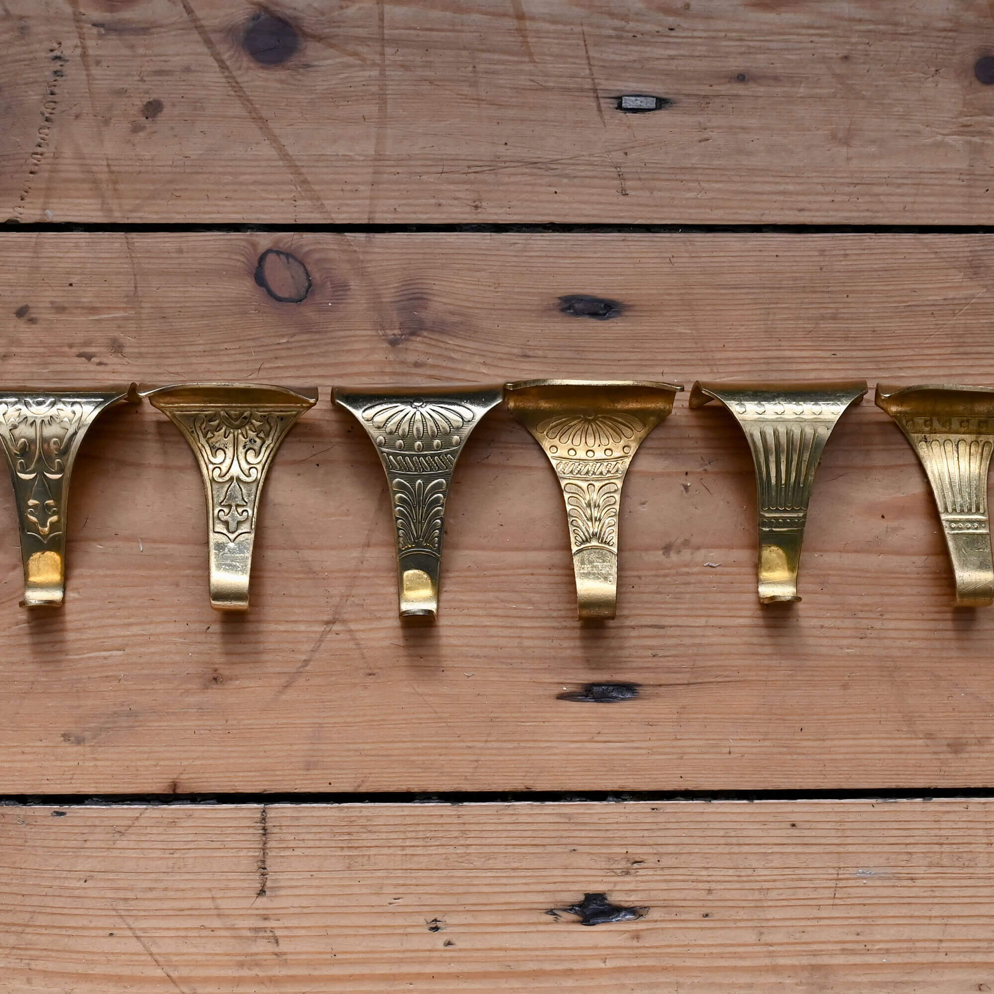 Victorian Picture Rail Hooks | Yester Home