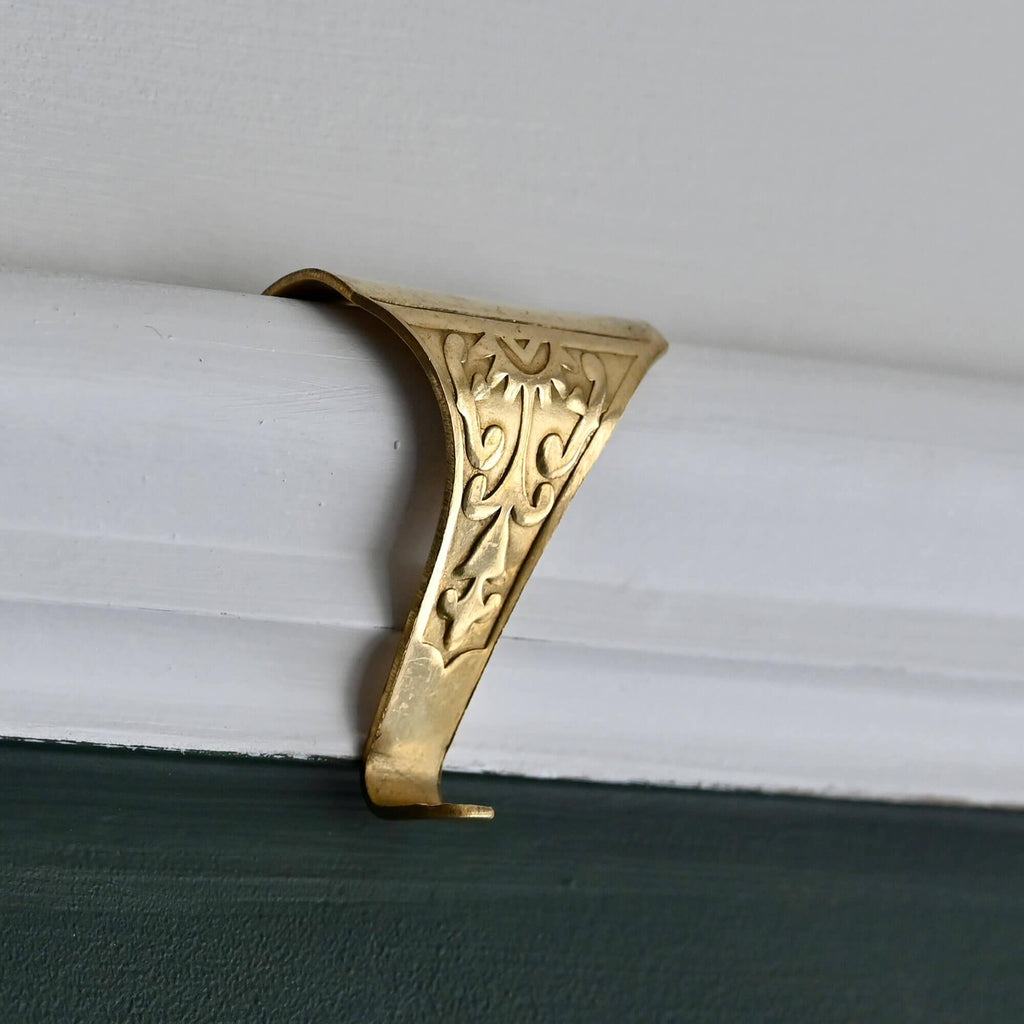 Victorian Picture Rail Hooks | Yester Home